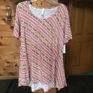 LuLaRoe | Tops | Lularoe Xl Perfect T Shirt | Poshmark
